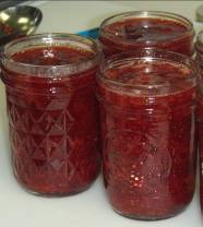 Strawberry-Kiwi Jam Recipe | Preserving Food at Home